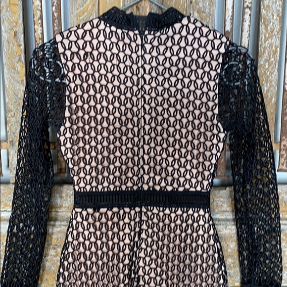 Elliatt | Dresses | Elliatt Revelation Dress Black Crochet Overlay Xs ...